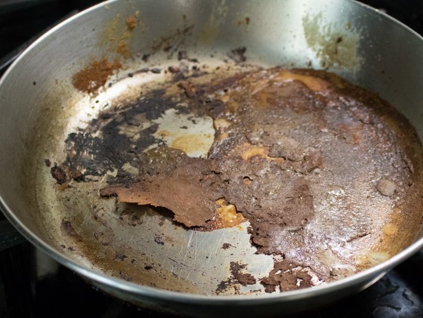 7+ Ways to Clean a Burnt Pot | How to Clean a Scorched Pan | HGTV