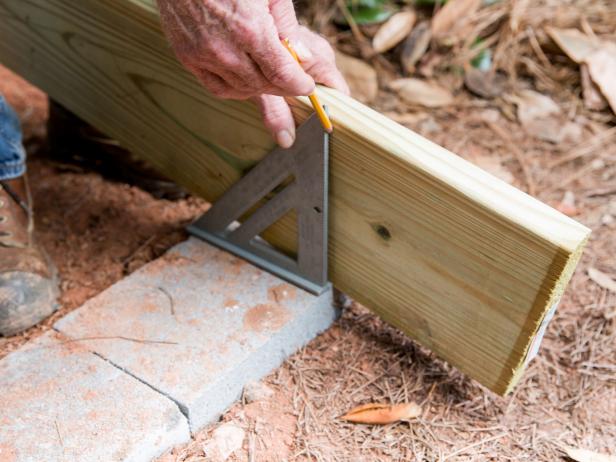 How to Build a Wooden Ramp | how-tos | DIY