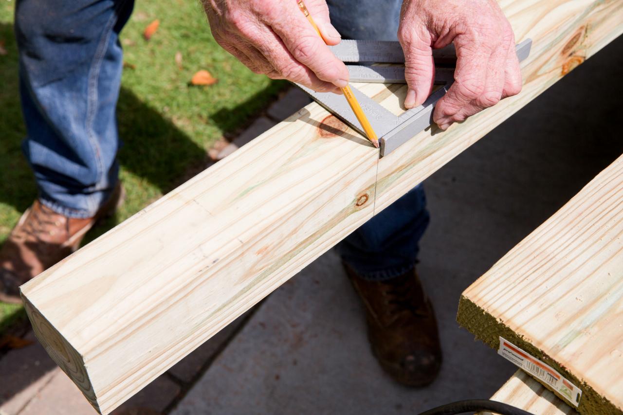 How to Build a Wooden Ramp | how-tos | DIY